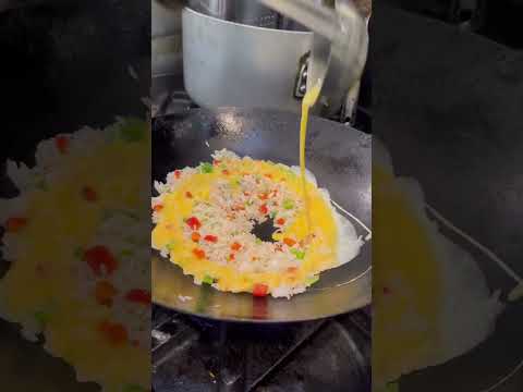 Arroz chaufa (stir fried rice)