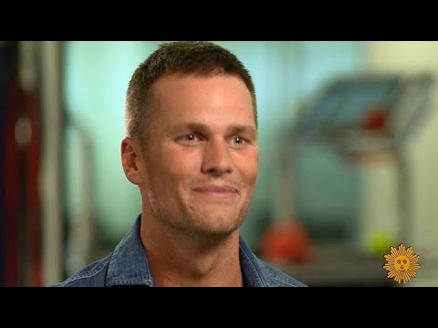 BRADY PEAK PERFORMANCE: NFL star Tom Brady's quick peak performance diet tips