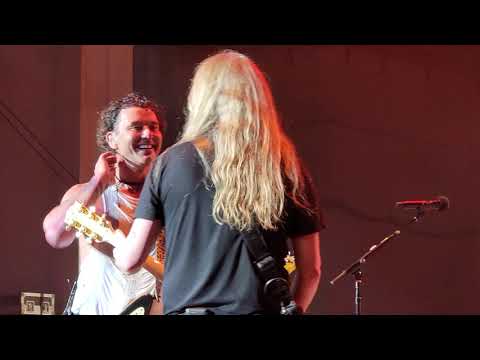 Bush - Comedown (with Jerry Cantrell) - Live PNC Bank