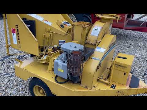 Vermeer 620 trailer mounted chipper - Schneider Auctioneers LLC