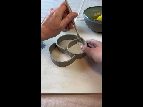 How to make a bowl with compartments ❤️ ••• Follow @leelahloves for more!
