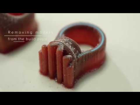 Solidscape Technical Series – Preparing 3D Printed Models for Removal from Build Plate