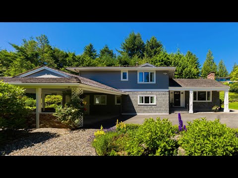 4525 Woodgreen Dr, West Vancouver | Listed by Franco Diligenti and Emily Sandhack
