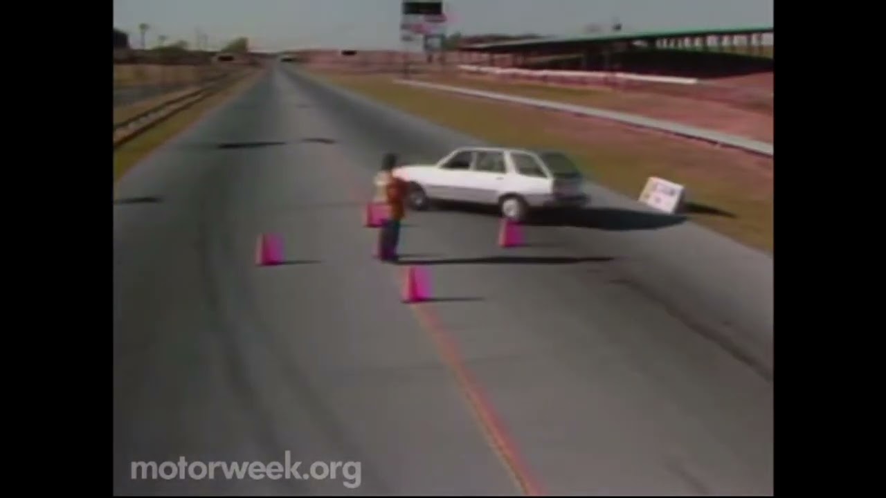 MW 1981 Renault 18i SportWagon Road Test | Retro Review