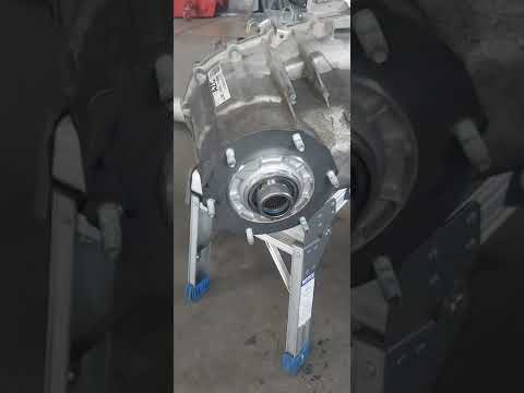 Transfer Case input shaft seal replacement