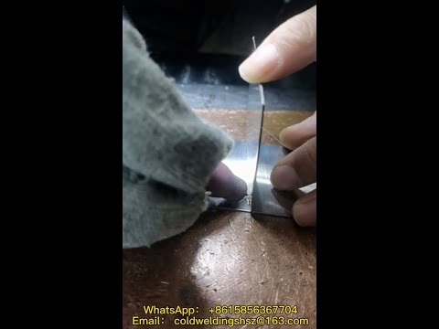 The gold-plated plate is welded vertically, and the reverse side is not transparent