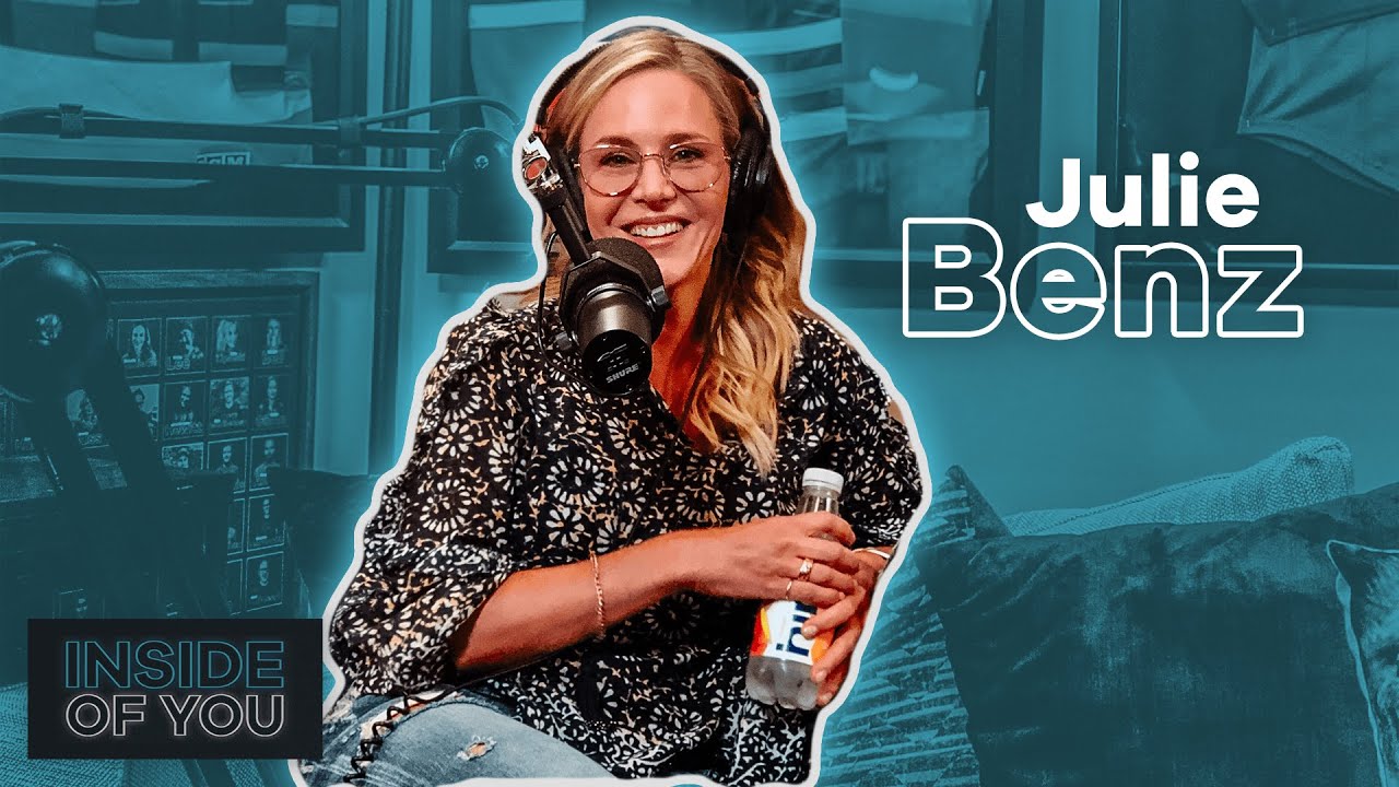 JULIE BENZ Cries Over Being Killed on DEXTER #insideofyou