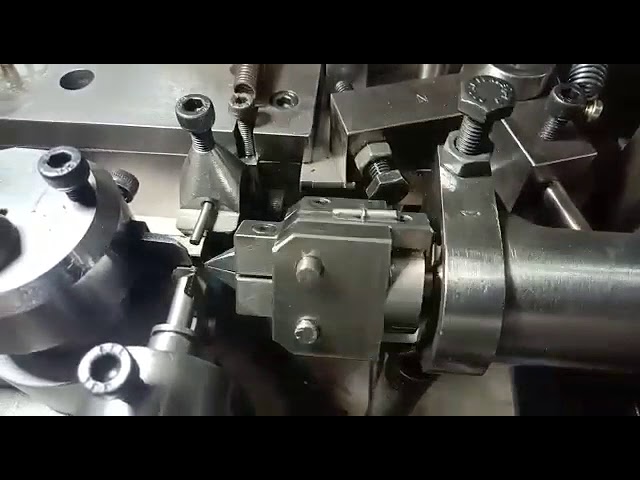 Gold chain making machine - Semi Automatic V Chain Making Machine ...