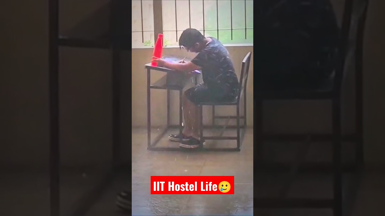 IIT Hostel Life | Padhne Wale BARISH mein bhi padh lete  😂 #iitdelhi #iit #iitbombay