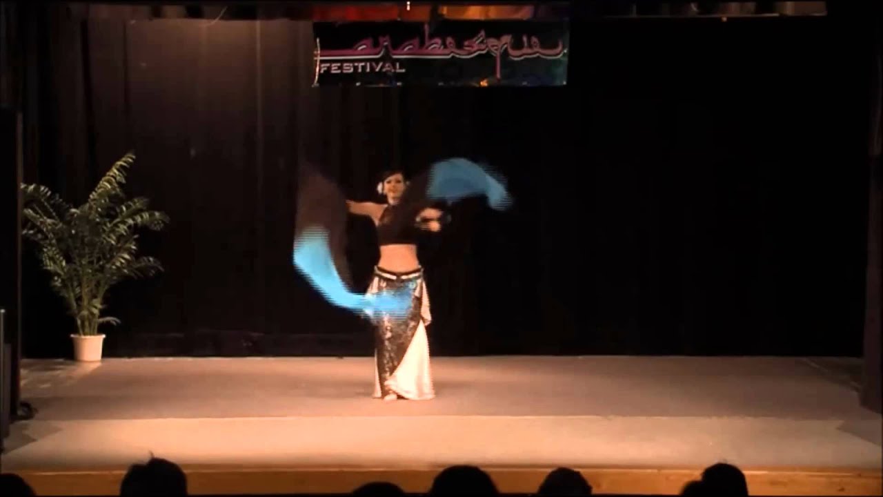 Lenka Mackova fusion belly dance