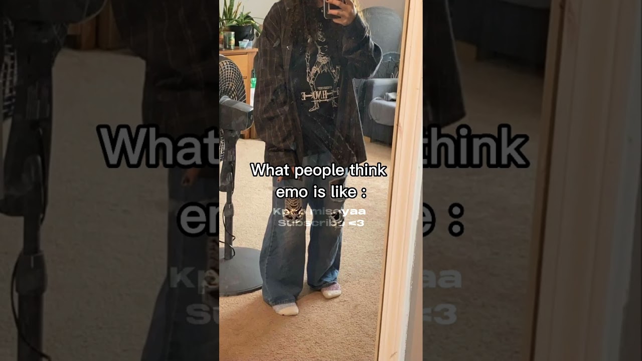 What people think emo is like vs what emo is like : #aesthetic #grunge #emogirls #shorts #fyp