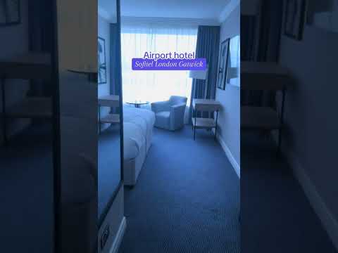 Why you NEED an airport hotel and lounge