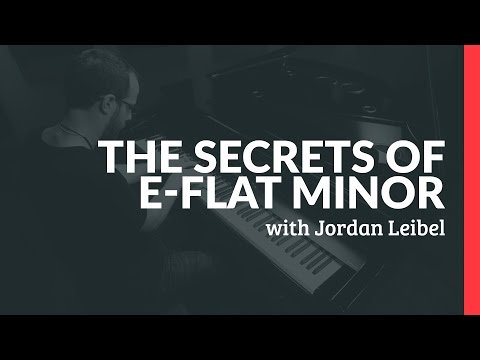 The Secrets Of E-Flat Minor - Piano Lessons (Pianote)