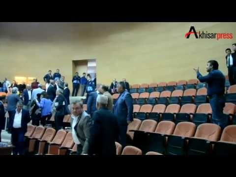 Akhisar Belediye Meclisini Karıştıran Sözler!