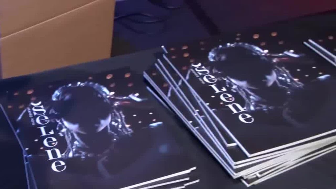 Student journalists launch self-published magazine