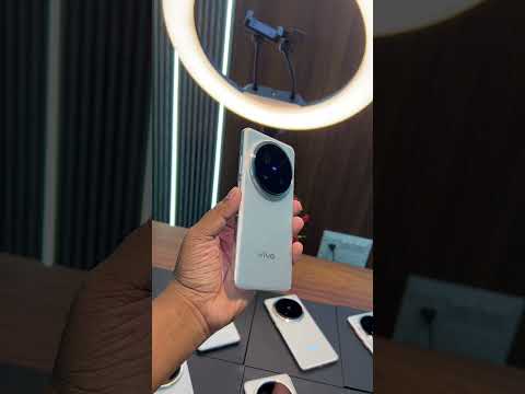 Vivo X200 Pro Unused demo phone with brand warranty (16-512GB)