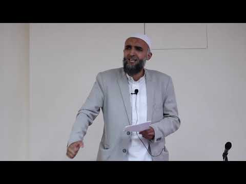 Khutbah [AR/EN]- The Religion is Sincerity – Shaykh Muhammad ed-Denguir ...