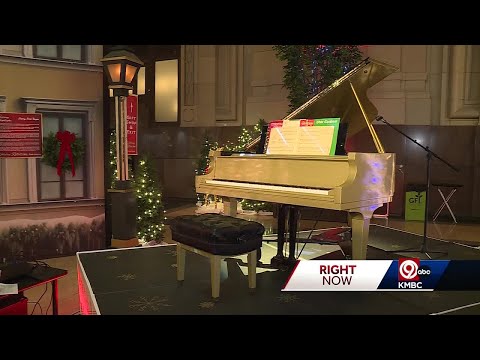 Holiday Reflections returns to Union Station with new attractions