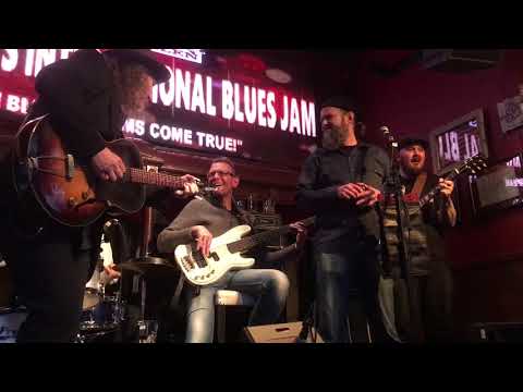Fish Ain’t Bitin’ - 2017-12-30 Brian Kramer’s Blues Jam på Engelen