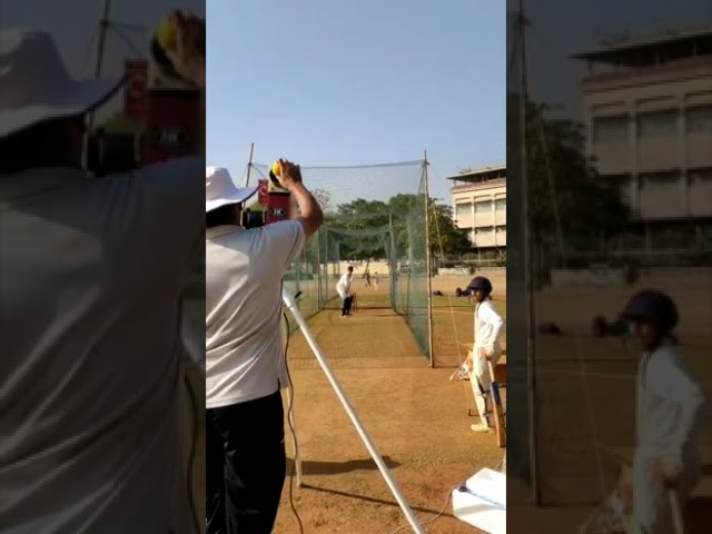 Cricket bowling machine- bola, gravity, tiger - Gravity Lite Tennis ...