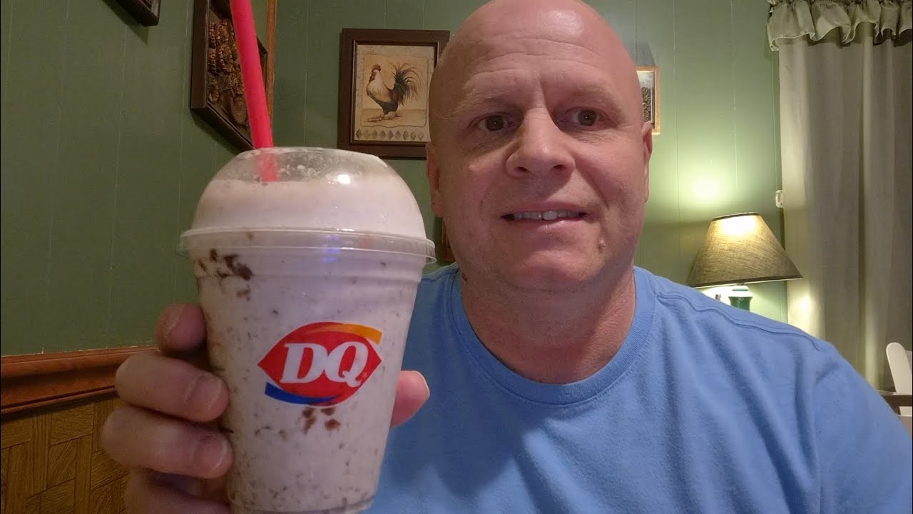 New DQ Savannah Banana Split Shake Review 