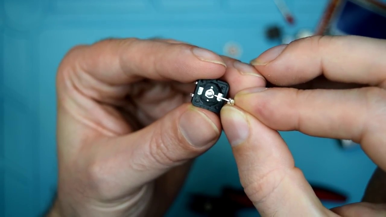 Reviewing LED lighted pushbuttons from eBay