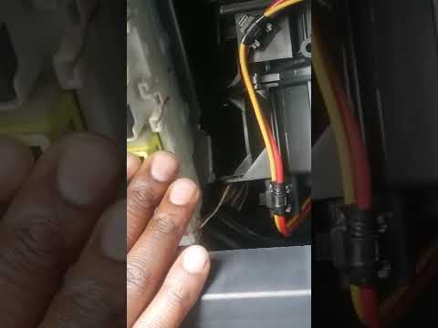 how to fix a key icon flashing on a Mitsubishi mirage 2014 model #Soundhub_car_sound_and_security
