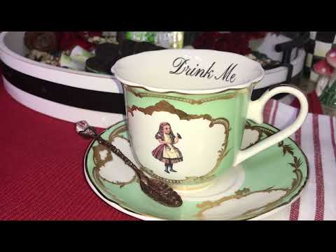 Alice In Wonderland/Tea Station/Grandma Sandy/Alice in Wonderland Tea Set