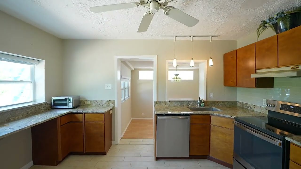 3637 Dubsdread Cir, Orlando, FL 32804