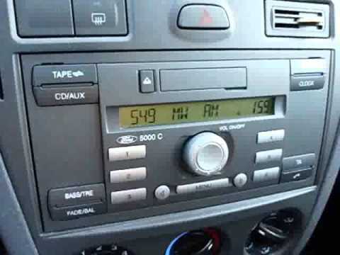 Deutschlandfunk im Autoradio auf Mittelwelle 549 kHz