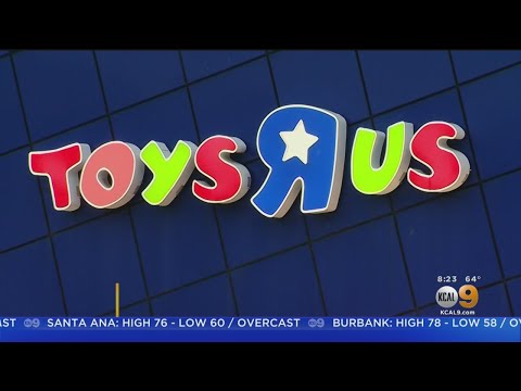 Toys 'R' Us Is Making A Comeback, 2 New Stores Opening This Year