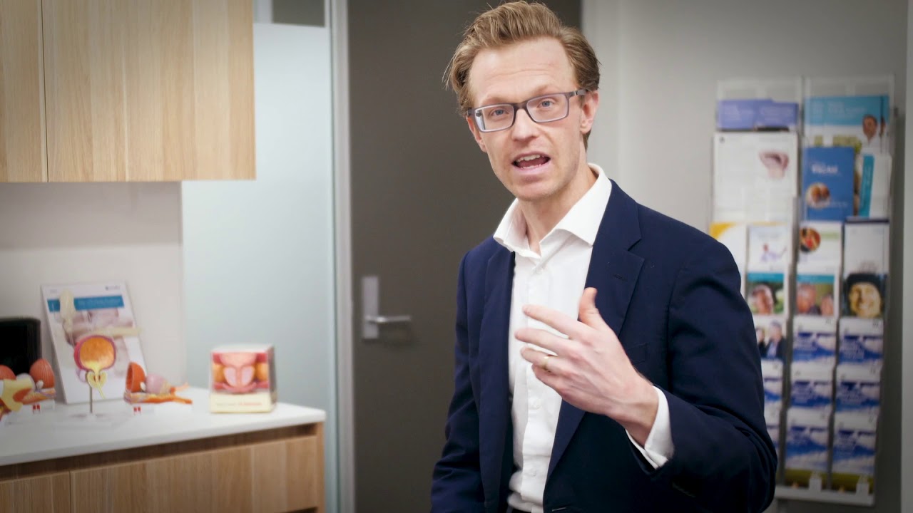 Dr James Thompson on robotic surgery