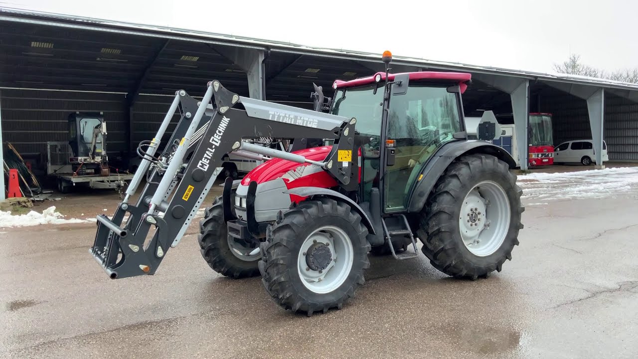 Traktor Mccormick C75 Max med lastare