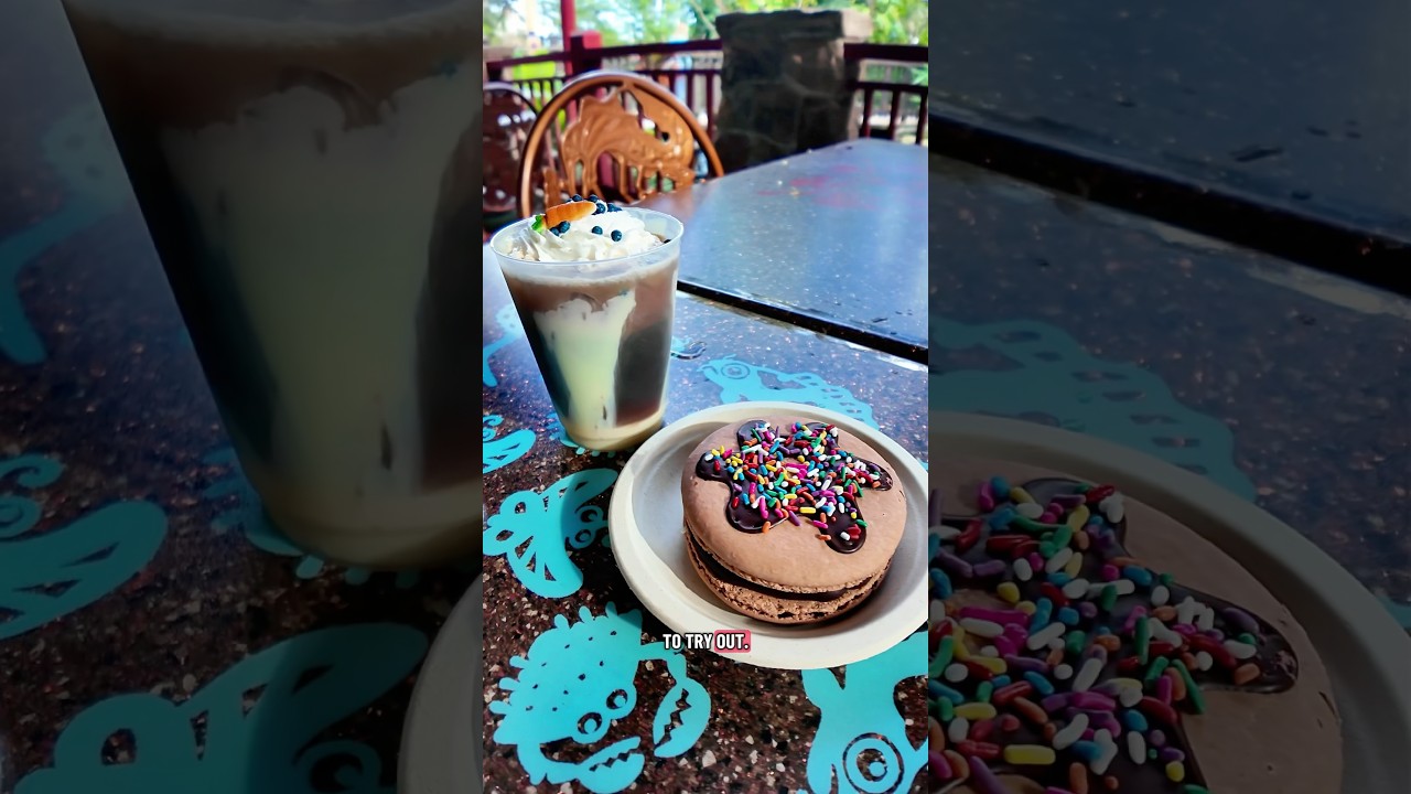 NEW Zootopia Snacks at Disney World! #disneysanimalkingdom #zootopia #zootopia2 #disneyeats #wdw