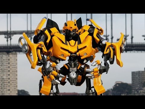 Michael Bay To Continue Assaulting Your Senses With Another Transformers Film