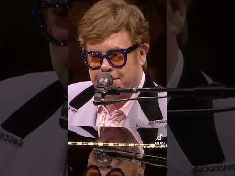 Elton John’s emotional final performance of his farewell tour #shorts