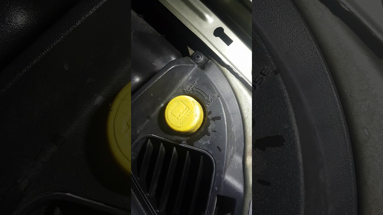 Holden Commodore VZ - engine over heating