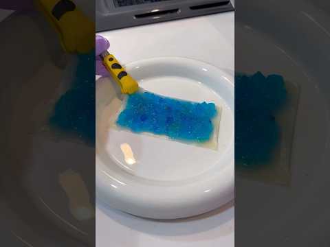 edible cooling gel pad🪼🩵 #asmr #asmrsounds #howtomake #lifehacks #cute #shein #ricepaper