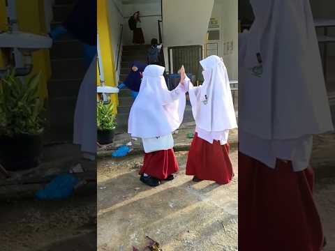 Masya Allah, 2 ukhti kecil bercadar
