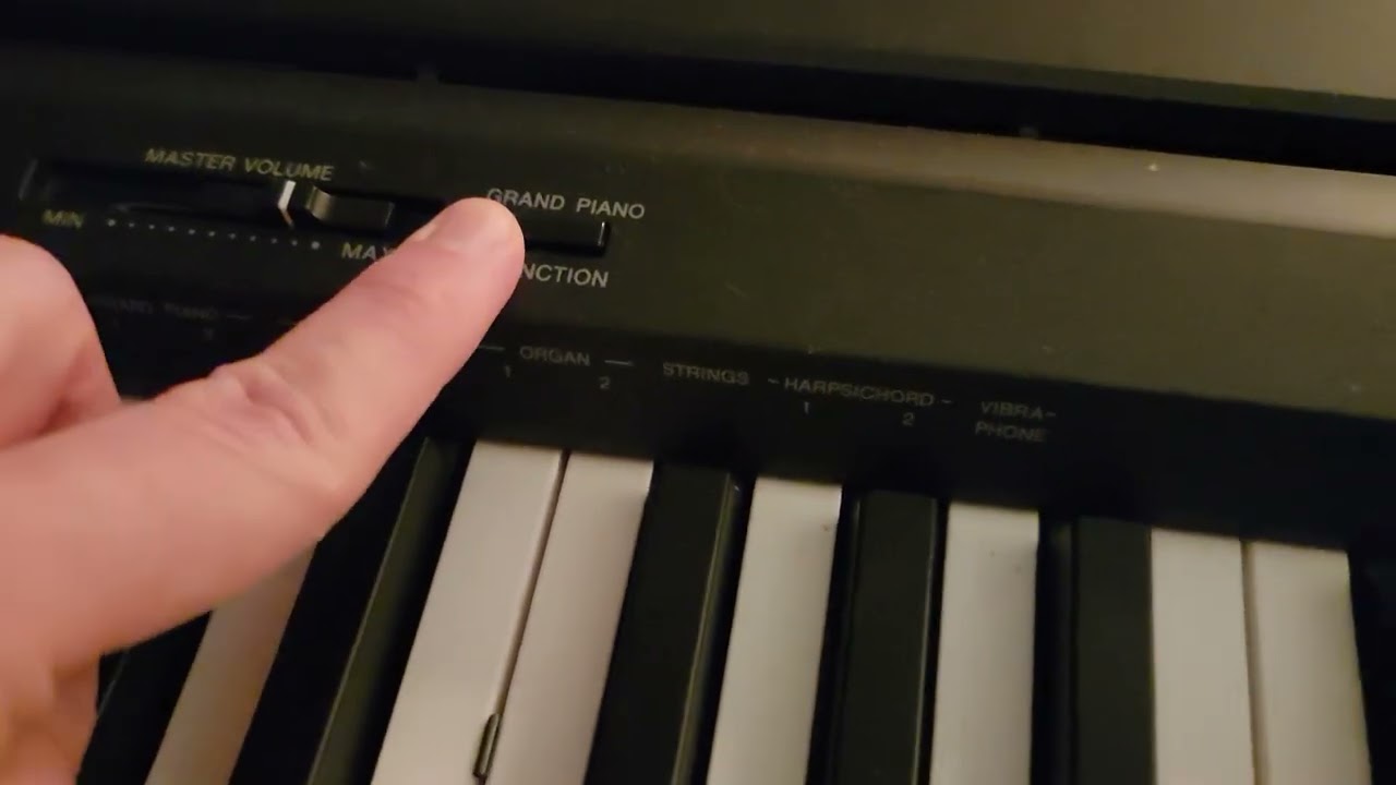 Yamaha P 45 Transpose Button - How to do Transpose