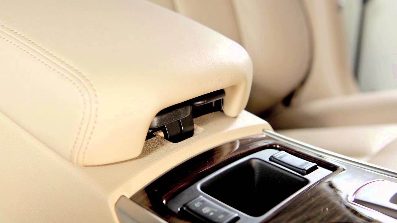 2016 Nissan Altima - Interior Storage