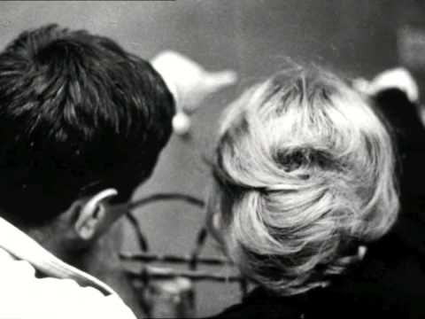 Chris Marker: La Jetée - Sequoia Tree Trunk Scene