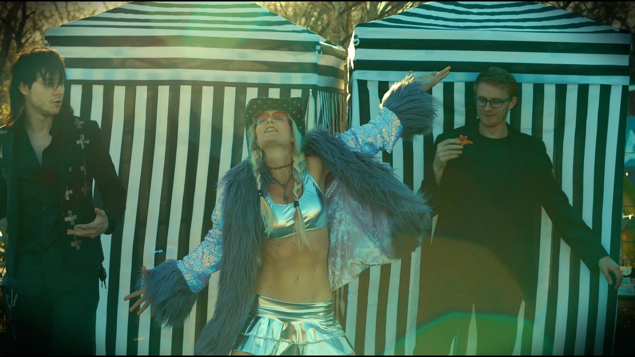 Trashy Annie - Born Pretty (Official Music Video)