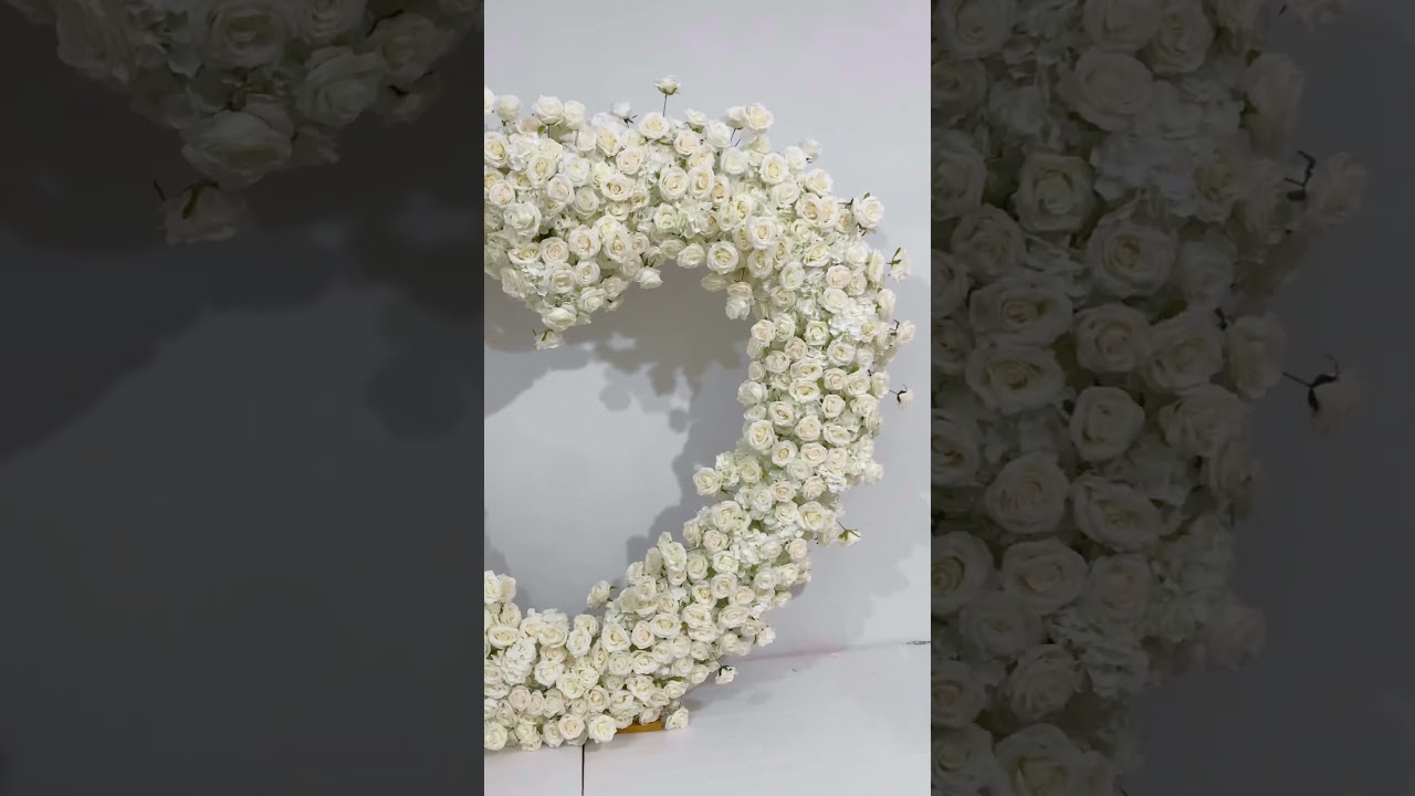 Luxury Heart-Shaped Shelf With Floral Arrangement Wedding Flower #backdrop #floraldesign #diy #stage