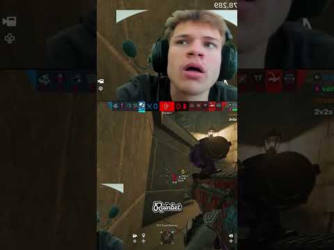 Jynxzi talks to chat gpt #jynxzi #gamingaccessories #gaming #r6hub
