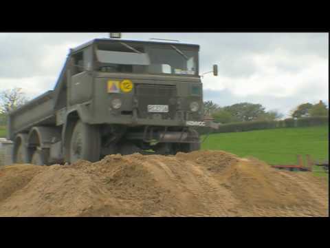 Tank Day Hamilton New Zealand Military vehicles and tanks on the run
