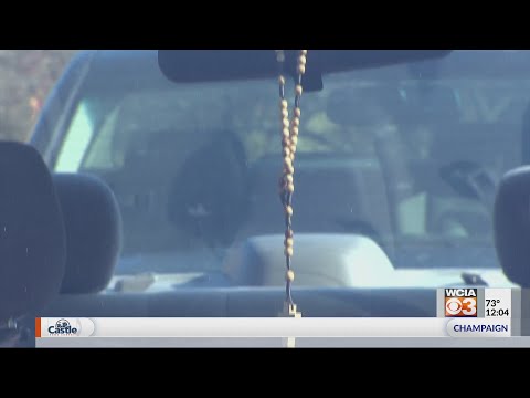Ban on Illinois law enforcement stopping drivers over objects hanging from rearview mirror heads to