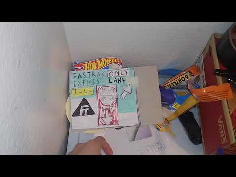 1802: Fastrak Hot Wheels Express Lanes-Toll Road: Making the pricing sign