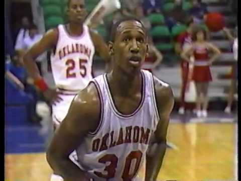 1985 NCAA Basketball Tournament Midwest Regional Semi Final Oklahoma vs Louisiana Tech