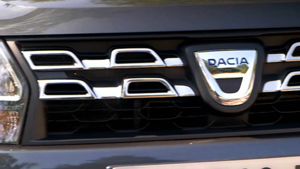 Dacia Duster Facelift Fully Revealed ahead of Frankfurt [Video ...